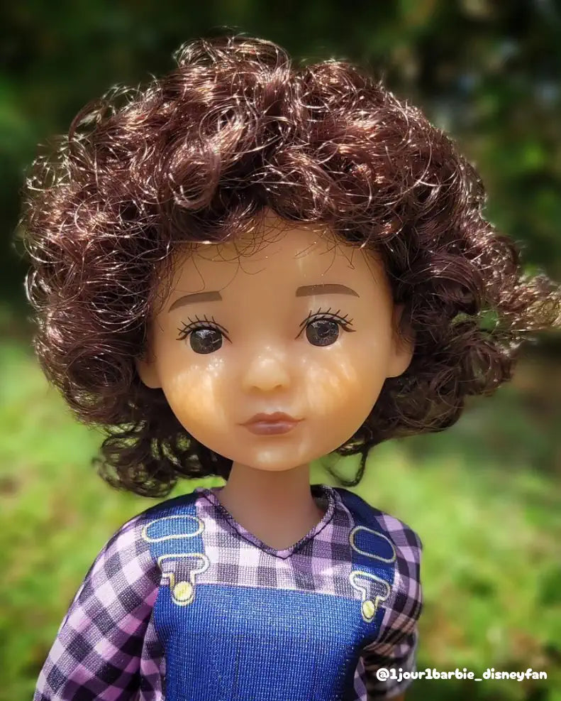 11" Create Your Dream Doll – Ruby Red Fashion Friends