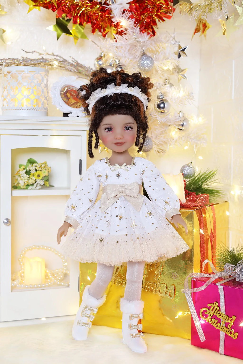 Jennifer (Limited Edition) – Ruby Red Fashion Friends